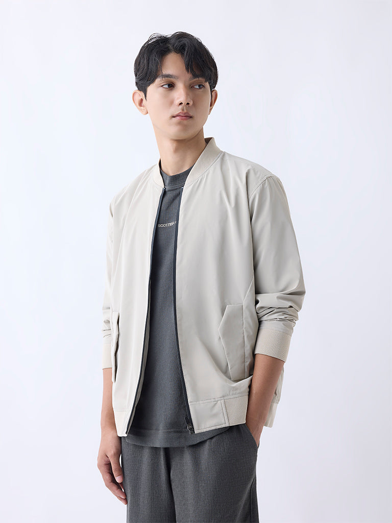 Buy Studiofit Beige Solid Relaxed-Fit Jacket from Westside
