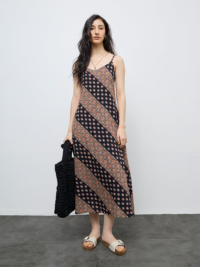 Buy Bombay Paisley Black Printed Cotton A-Line Dress from Westside